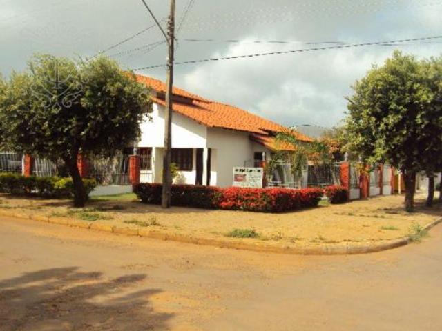 Casa à venda em Sapezal, Cidezal III, com 3 quartos, com 306.61 m²