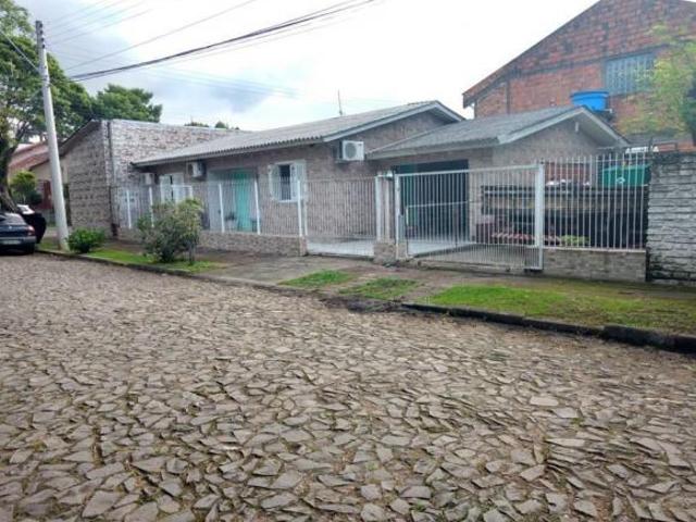Casa à venda em Sapucaia do Sul