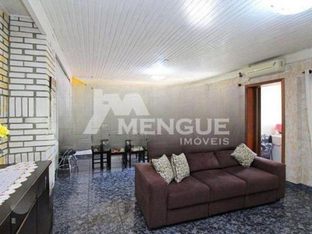 Casa à venda em Sarandi