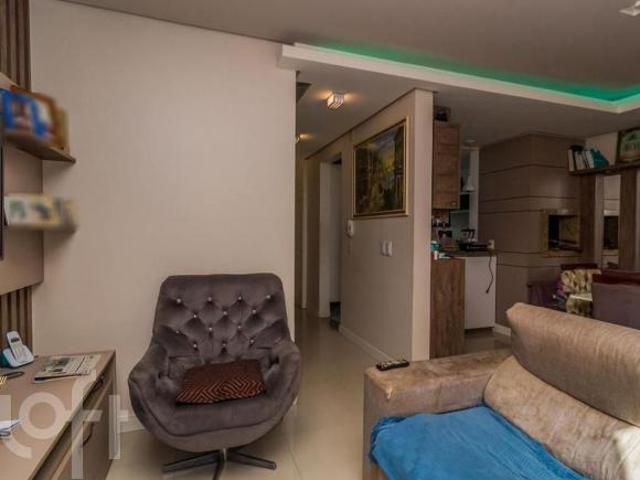 Casa à venda em Sarandi com 144 m², 3 quartos, 1 suíte, 2 vagas