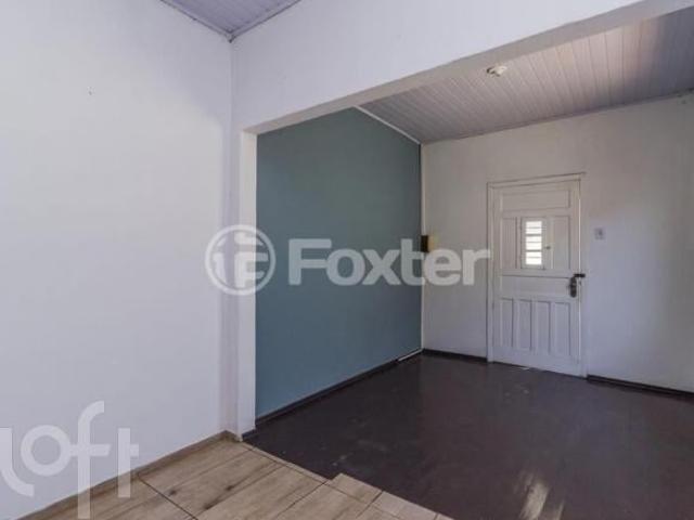 Casa à venda em Sarandi com 150 m², 5 quartos, 3 vagas