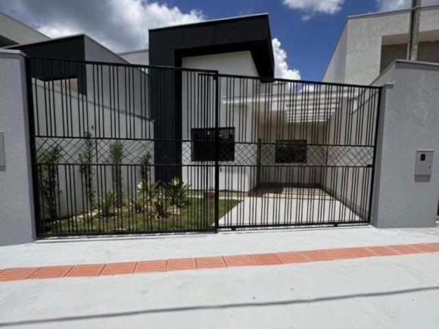 Casa à venda em Sarandi, Jardim Centro Cívico, com 3 quartos, 82 m², esquina com maior terreno