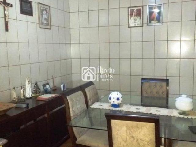 Casa à venda em Senhora das Graças
