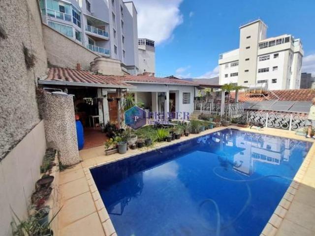 Casa à venda em Serra