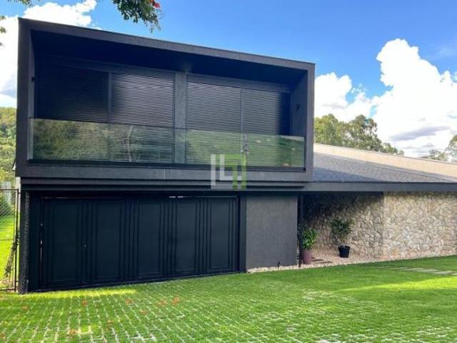 Casa à venda em Serra dos Lagos
