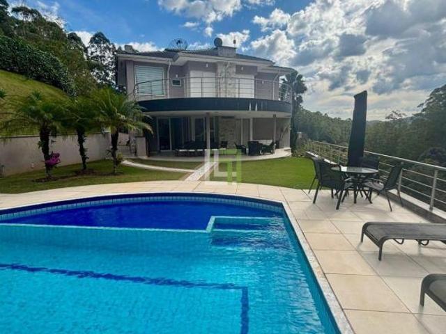 Casa à venda em Serra dos Lagos