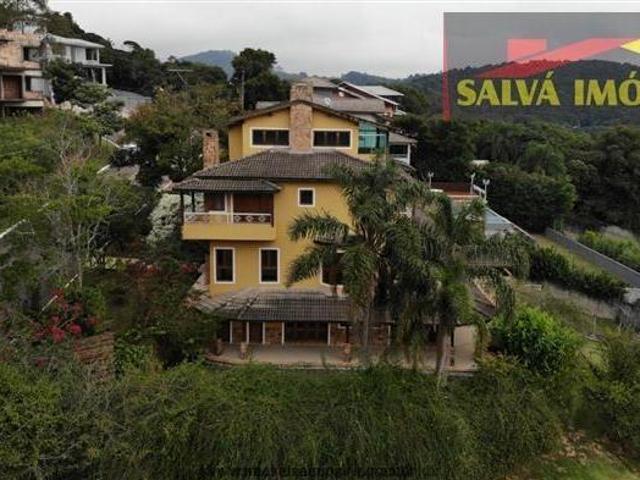 Casa à venda em Serra da Cantareira