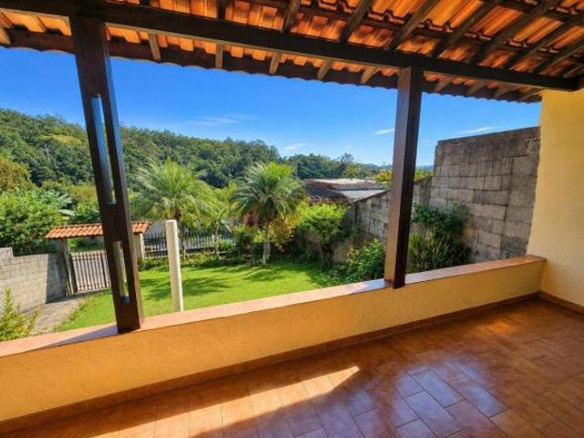 Casa à venda em Serra Negra