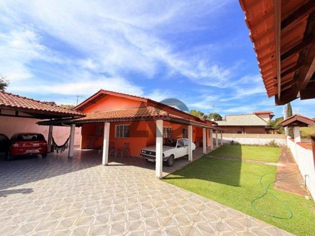 Casa à venda em Serra Negra