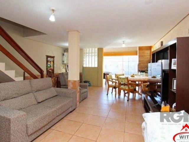Casa à venda em Serraria