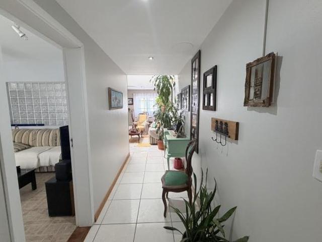 Casa à venda em Serraria