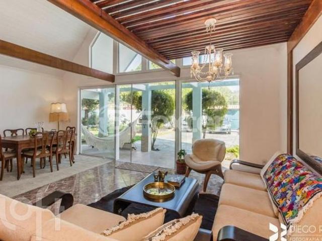 Casa à venda em Serraria com 291 m², 5 quartos, 1 suíte, 5 vagas