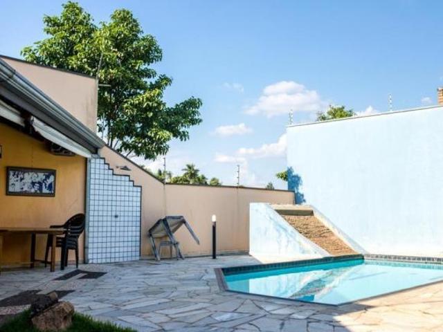 Casa à venda em condomínio com 4 quartos no bairro Gramado em Campinas/SP