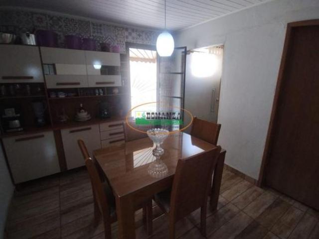 Casa à venda em Siderúrgico