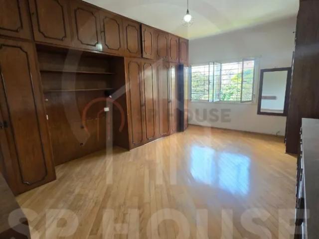Casa à venda em SP, bairro Planalto Paulista, 3 quartos, 1 suíte, 3 salas, 5 banheiros, 4 vagas, 340