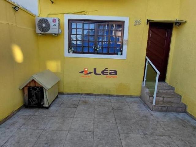 Casa à venda em Suzano SP, Cidade Edson: 3 quartos, 1 suíte, 1 sala, 2 vagas, 69,13m² de área. Venha