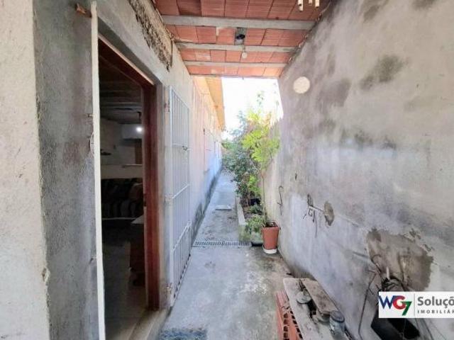CASA Á VENDA EM SUZANO SP