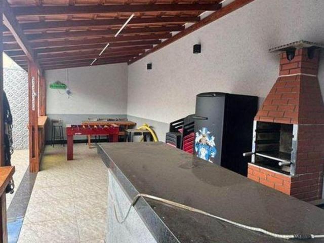 Casa à Venda em Sumaré I 4 Quartos I 2 Suítes I 2 Vagas I Área de Lazer Completa