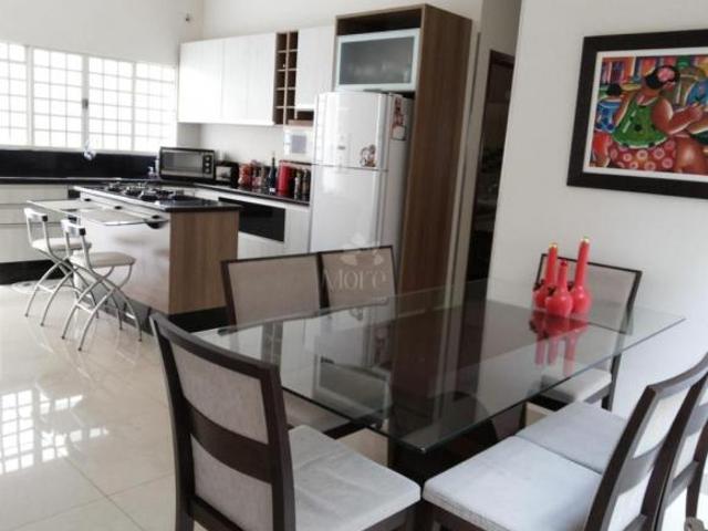 Casa à venda em Sumaré, Jardim Residencial Ravagnani, com 3 quartos, com 210 m²