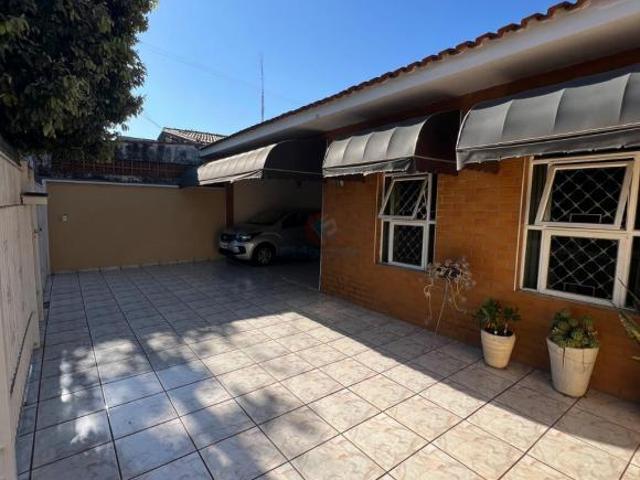 Casa à venda em Sumaré, Vila Menuzzo, com 5 quartos