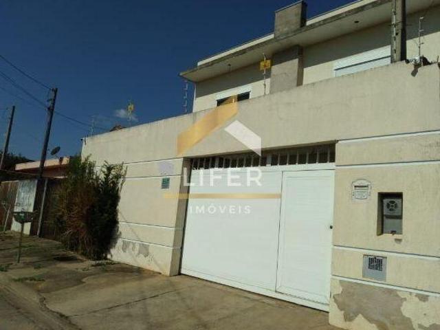 CASA À VENDA EM SUMARÉ/SP