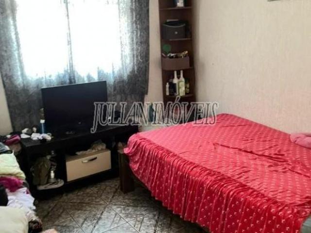 Casa à venda em Poá SP, Jardim Julieta: 2 quartos, 1 sala, 130,95 m² de área. Venha conferir!