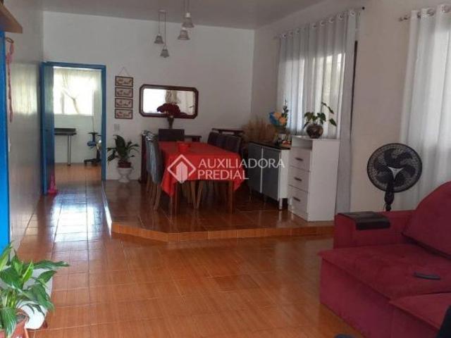 CASA À VENDA EM PORTO ALEGRE BAIRRO TERESÓPOLIS