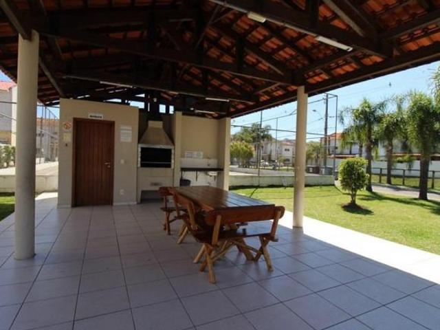 Casa à venda em Porto Alegre, Hípica, com 3 quartos, 144m²