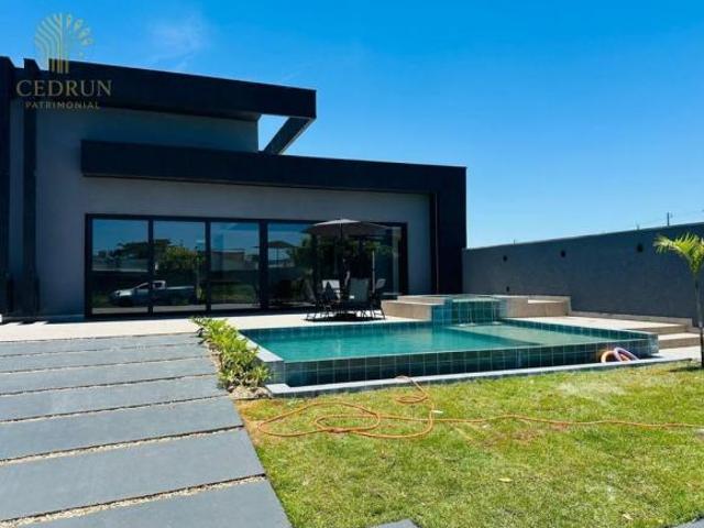 Casa à venda em Porto Rico, com 4 suítes, 250 m², piscina com borda infinita e área gourmet