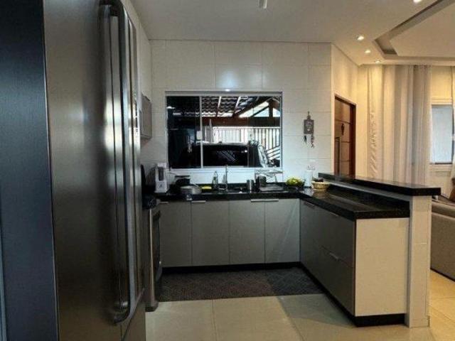 Casa à venda em Portal dos Pássaros