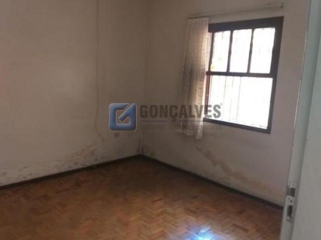 Casa à venda em Paulicéia, São Bernardo do Campo — 199 m², 6 vagas, 2 quartos