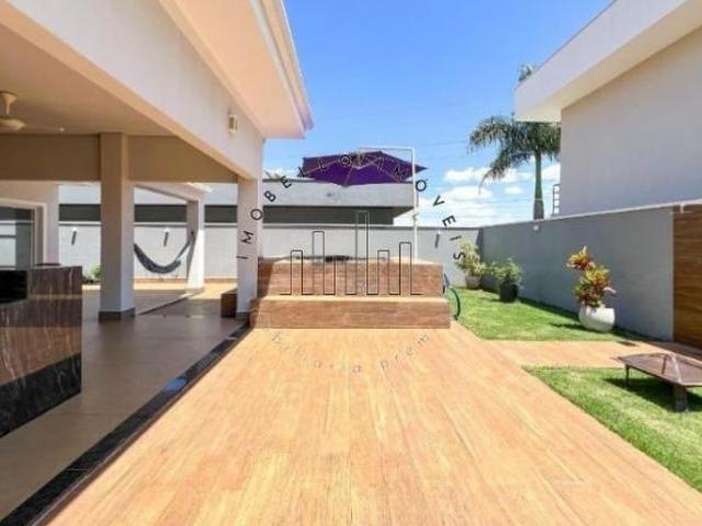 Casa à venda em Paulínia, Condominio Terras do Cancioneiro Betel, com 4 quartos, com 398 m²
