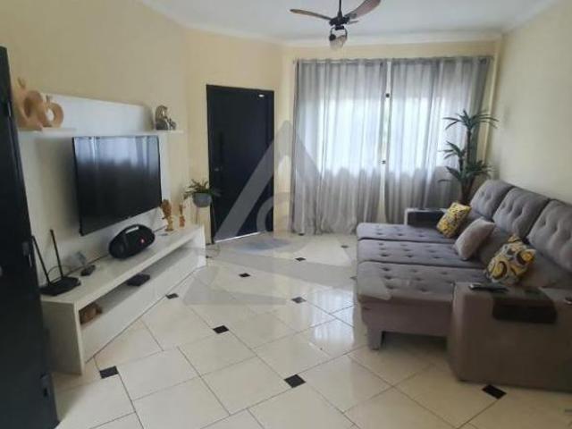 Casa à venda em Paulínia, Cascata, com 3 suítes, com 270 m², Campos do Conde I
