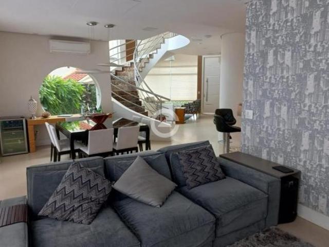 Casa à venda em Paulínia, Boa Esperança, com 3 suítes, com 358 m², Metropolitan Park Paulínia