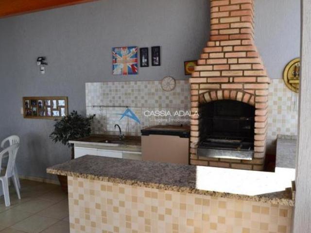 Casa à venda em Paulínia, Betel, com 3 suítes, com 286 m², Green Ville