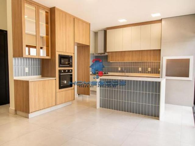 Casa à venda em Paulínia, Brasil 500, com 3 suítes, com 163 m², Residencial Club Portinari