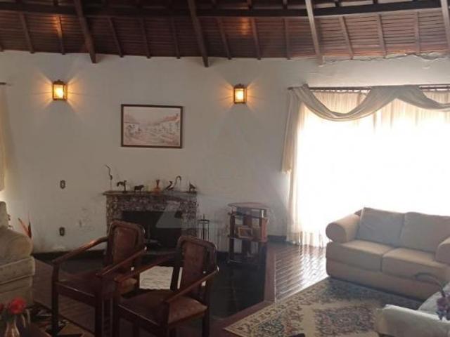 Casa à venda em Paulínia, Jardim de Itapoan, com 3 quartos, com 440 m², Residencial Itapoan