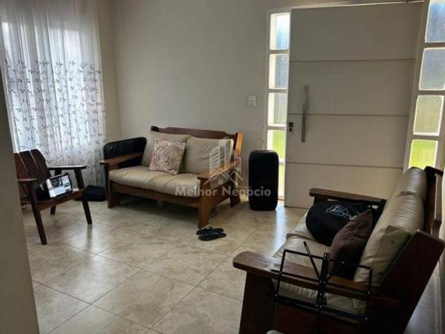 Casa à venda em Paulínia, Jardim Planalto, com 3 quartos, com 270 m²