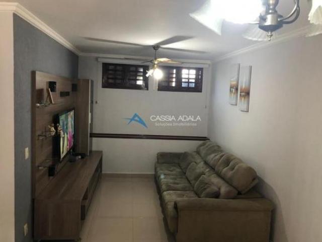 Casa à venda em Paulínia, Jardim Ypê, com 3 quartos, com 350 m²