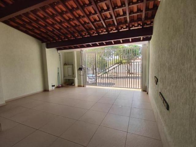 Casa à venda em Paulínia, Jardim Ypê, com 2 quartos, com 91 m²