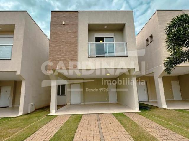 Casa à venda em Paulínia no bairro Morumbi com 3 suítes, área gourmet e acabamento diferenciado