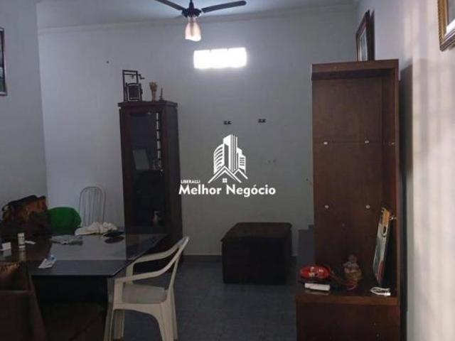 Casa à venda em Paulínia, São José, com 1 quarto, com 162 m²
