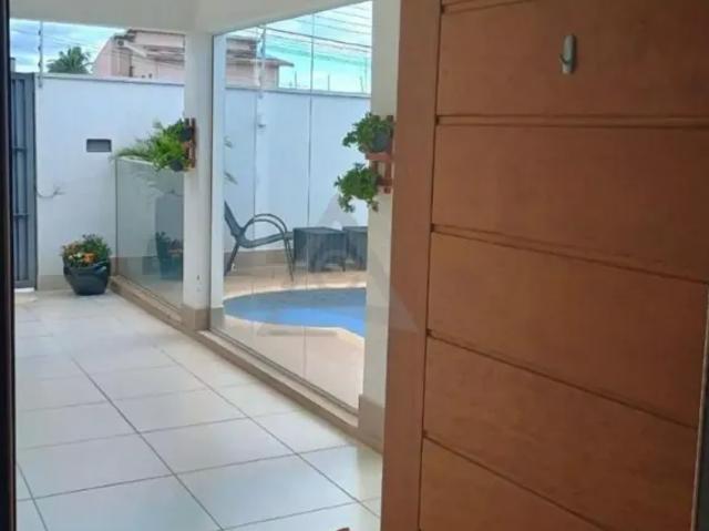 Casa à venda em Paulínia, São Luiz, com 2 suítes, com 230 m²