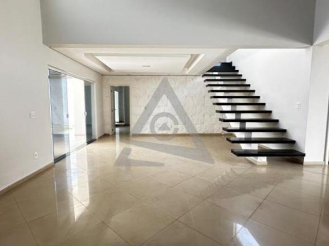 Casa à venda em Paulínia, Parque Bom Retiro, com 3 quartos, com 300 m²