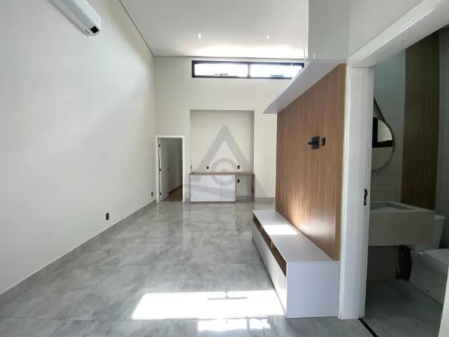 Casa à venda em Paulínia, Parque Brasil 500, com 3 suítes, com 140 m², Residencial Jardim dos Lírios