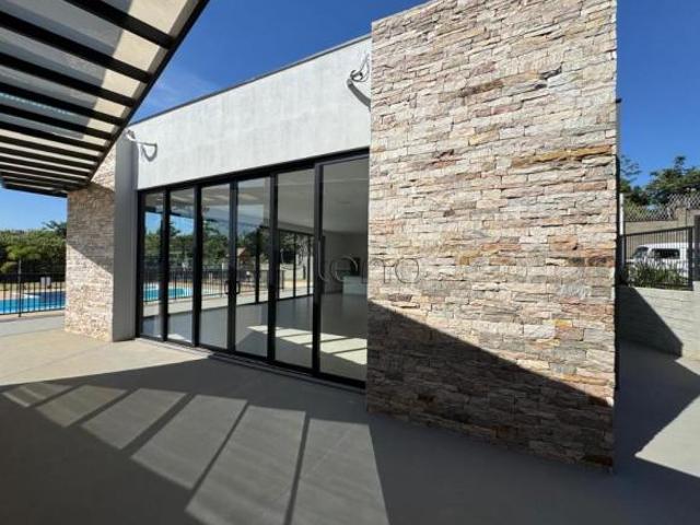 Casa à venda em Paulínia, Parque Brasil 500, com 3 suítes, com 147 m², Residencial Jardim dos Lírios