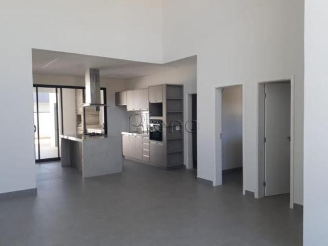 Casa à venda em Paulínia, Parque Brasil 500, com 3 suítes, com 186 m², Residencial Royal Garden