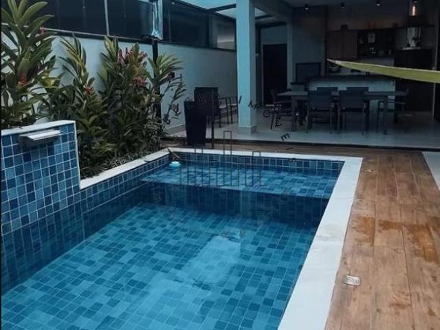 Casa à venda em Paulínia, Parque Brasil 500, com 3 suítes, com 197 m²