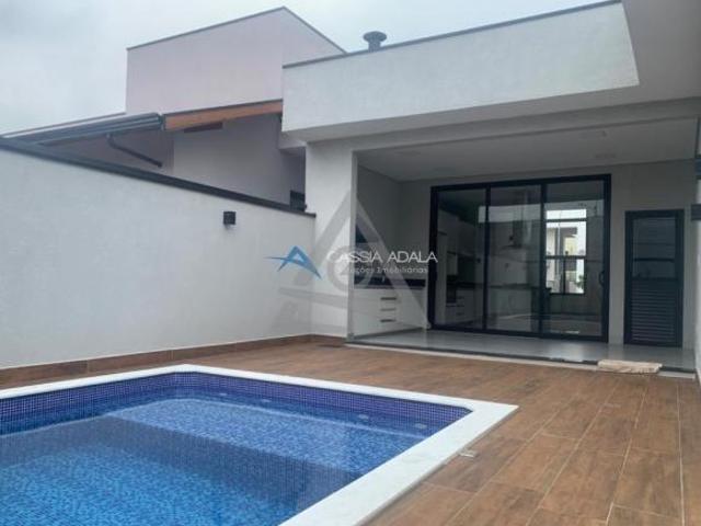 Casa à venda em Paulínia, Parque Brasil 500, com 3 suítes, com 197 m², Residencial Royal Garden