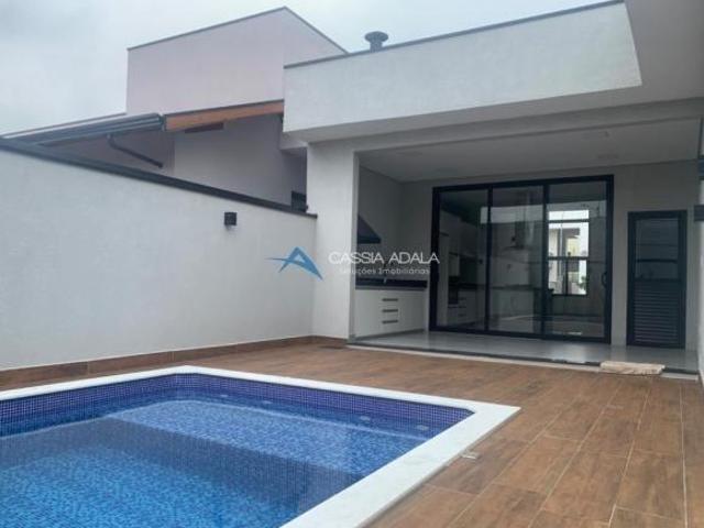 Casa à venda em Paulínia, Parque Brasil 500, com 3 suítes, com 197 m², Residencial Royal Garden